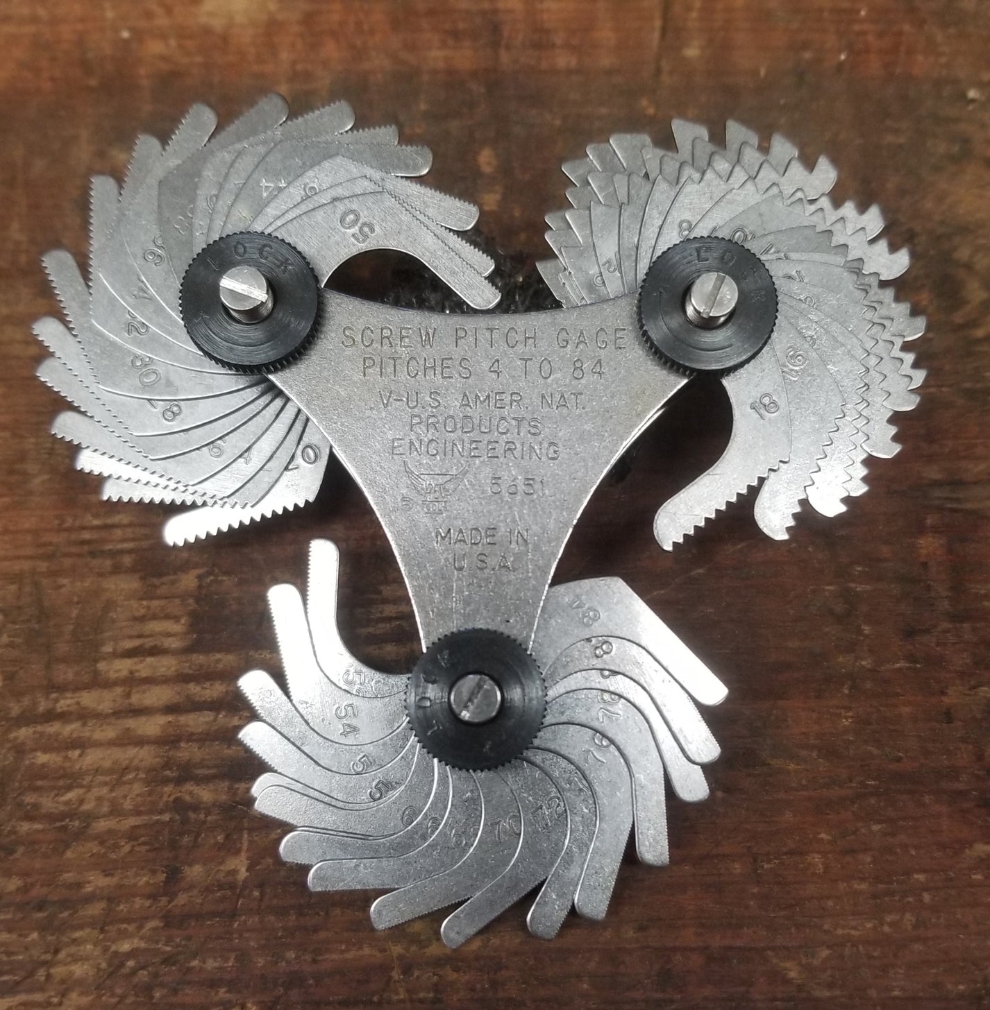 PEC Screw Pitch Gauge, SAE Pitch Gage 4-84 (5651) – Harry J. Epstein Co.