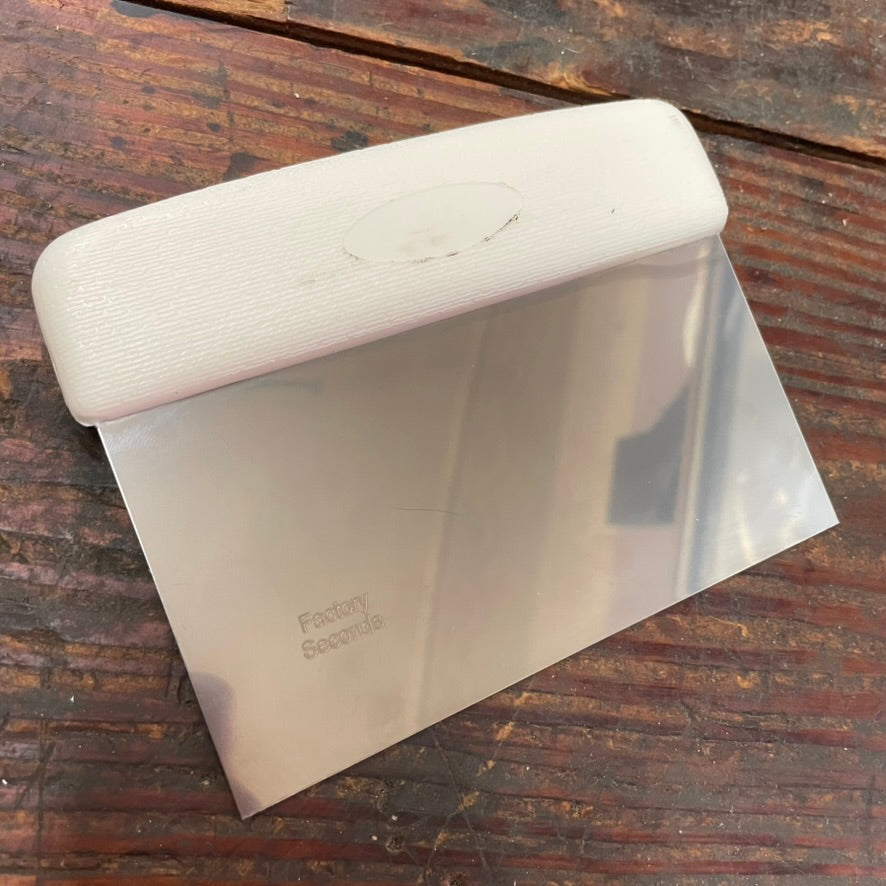 Dexter-Russell 6" x 3" Bench Scraper (Second) (S196) – Harry J. Epstein Co.