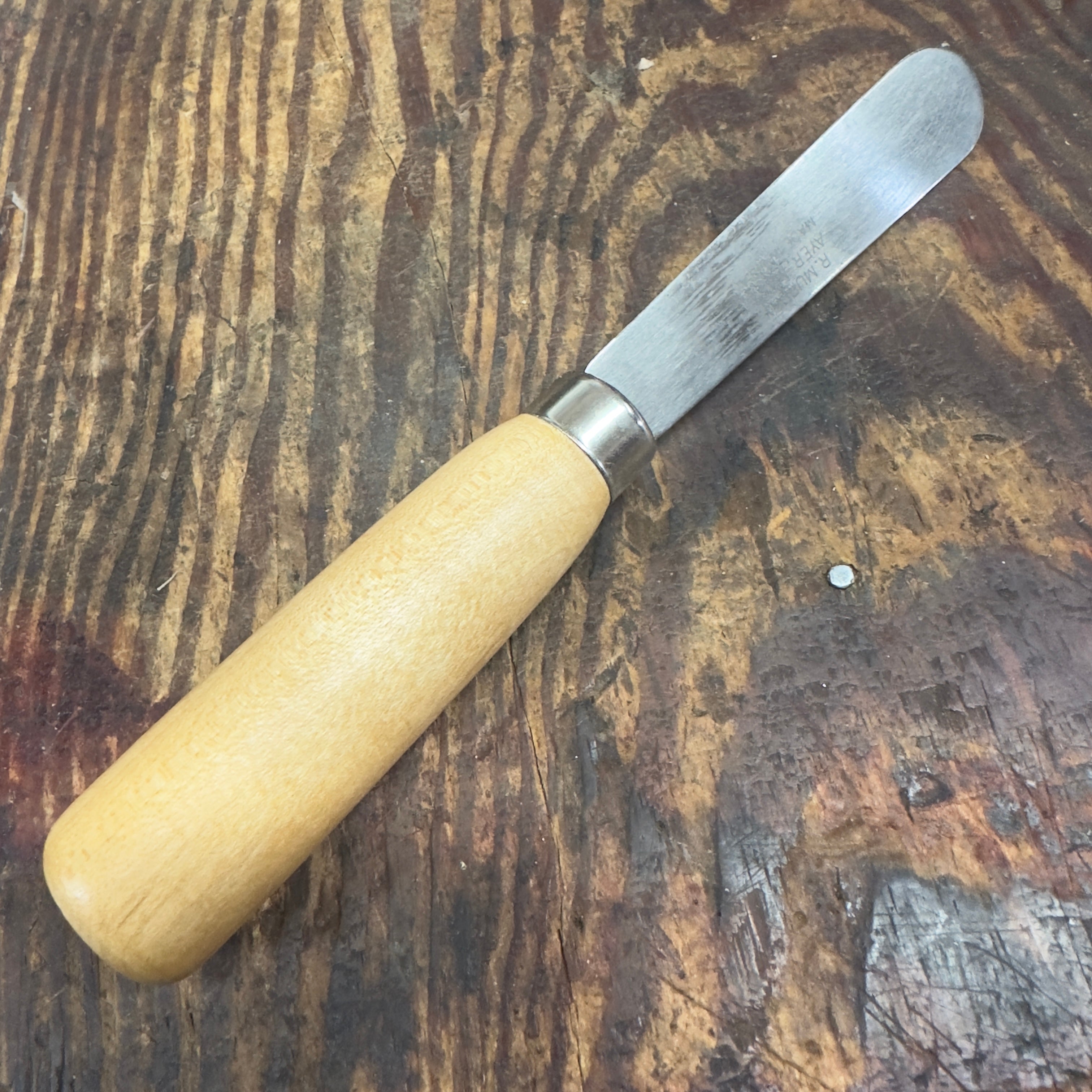 R. Murphy Large Clam Knife: 3-1/4" x 3/4, Maple, carbon (86305) LGCLC ...