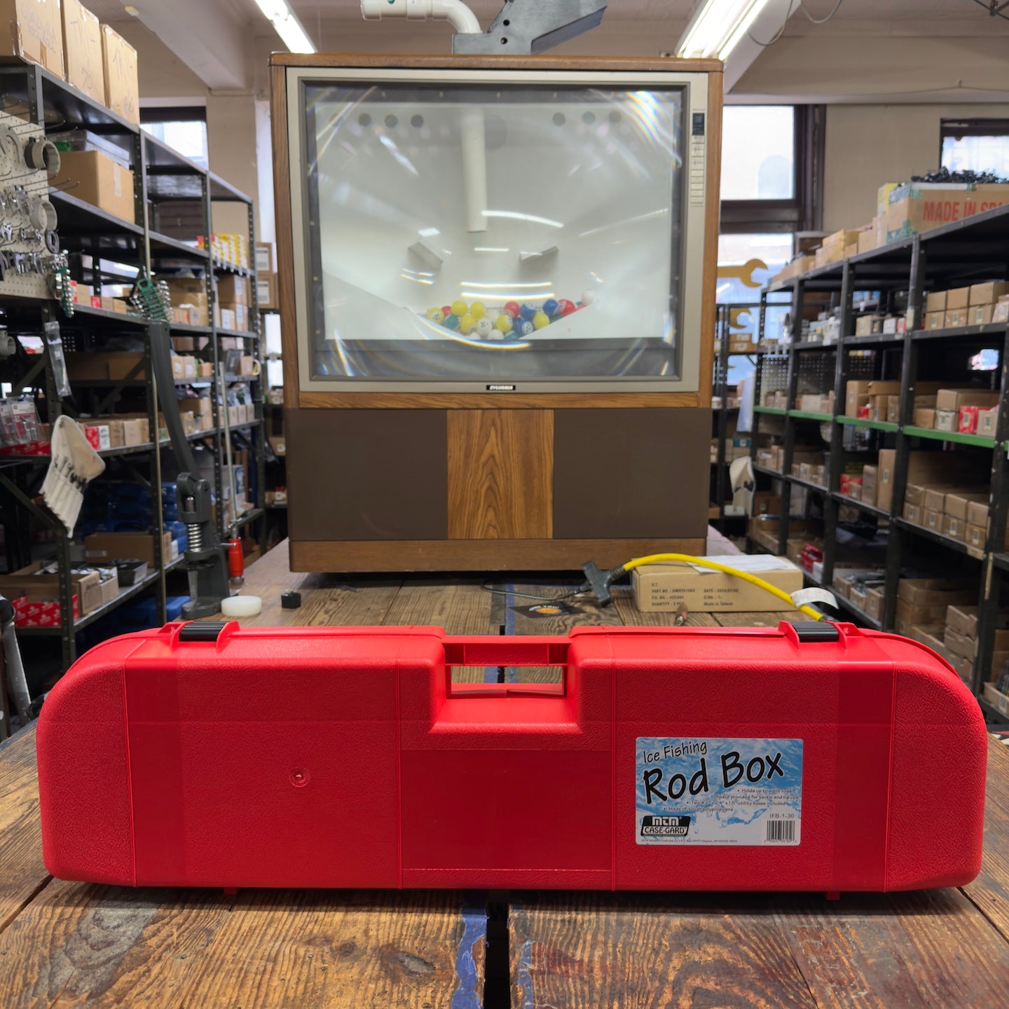 MTM Ice Fishing Rod Box (IFB-30) – Harry J. Epstein Co.