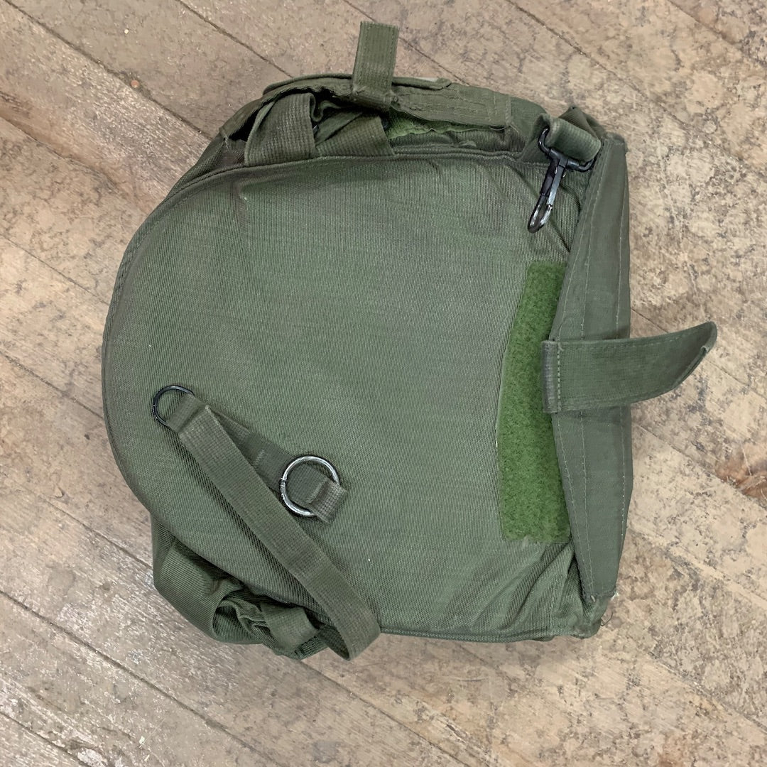 US Military M40 Gas Mask Carrier / Pouch with Hard Plastic Interior ...