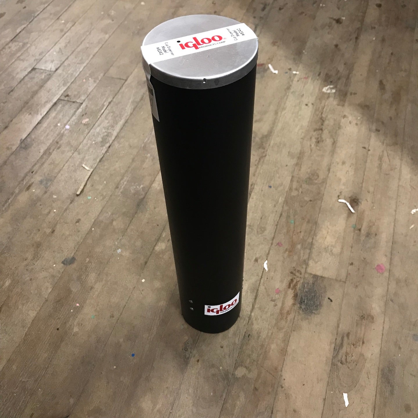 Igloo Cup Dispenser Model 8242 (8242) – Harry J. Epstein Co.