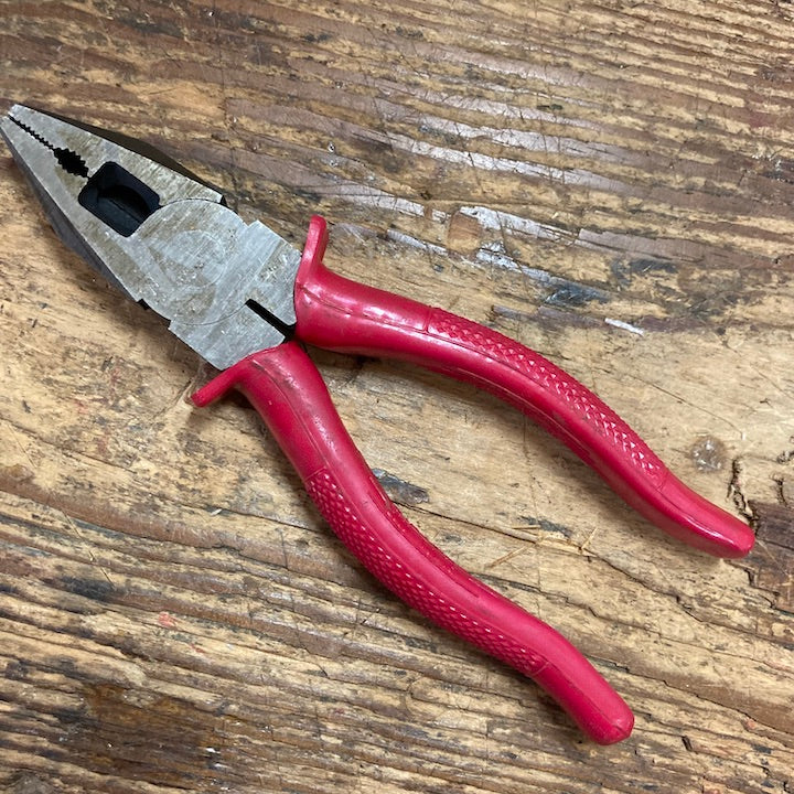 China "Diamond" Combination Pliers 6" (CD6) – Harry J. Epstein Co.